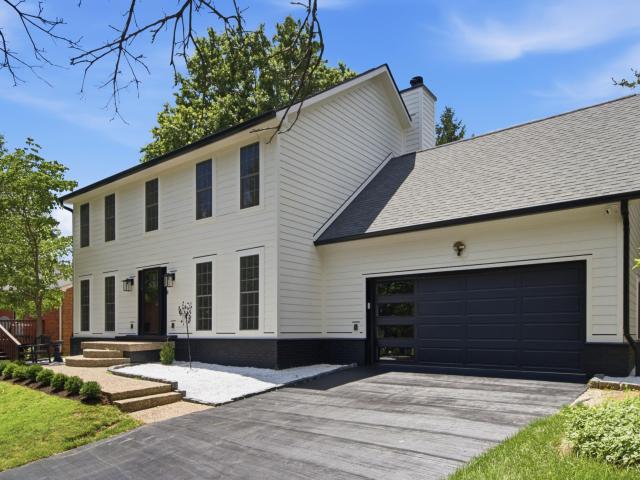 1205 Hickory Creek Circle