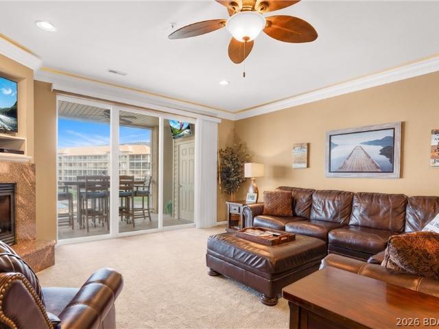 1205 Lands End Parkway 521 & 522