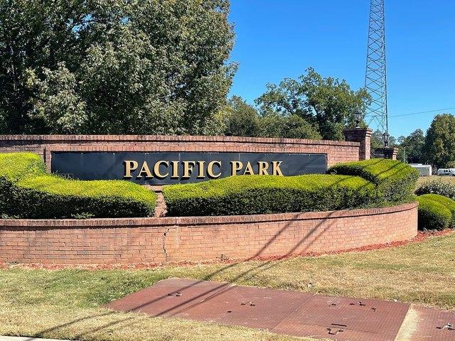 1205 Leverett Rd, Warner Robins, GA 31088
