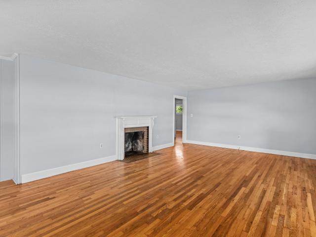 1205 Louisville Road