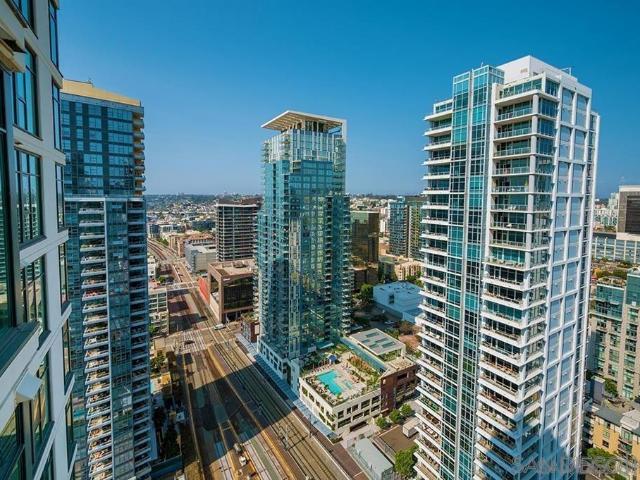 1205 Pacific Hwy 2904