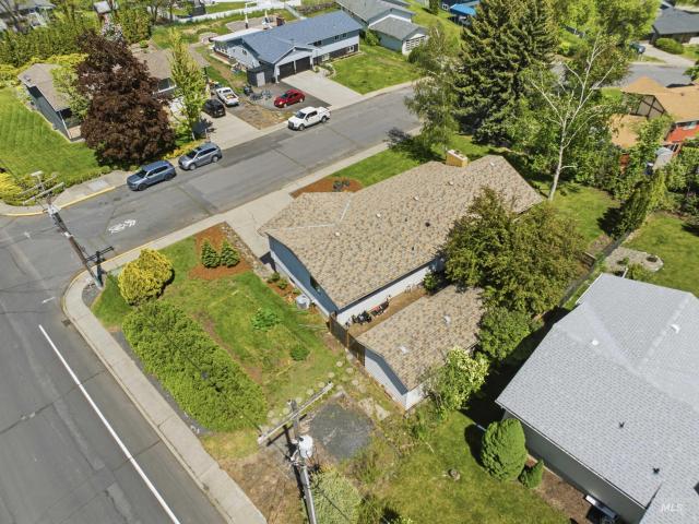 1205 Ponderosa Drive