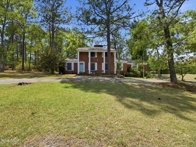 1205 Rollins Ave, Hamlet, NC 28345