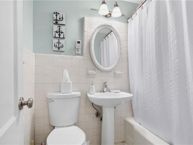 1205 St Charles Avenue # 1212