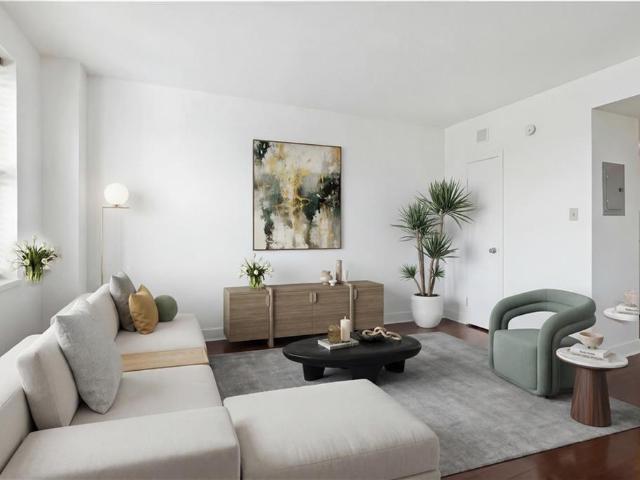 1205 St Charles Avenue # 416