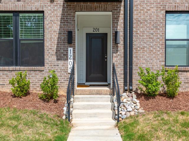 1205 S Blount Street 201