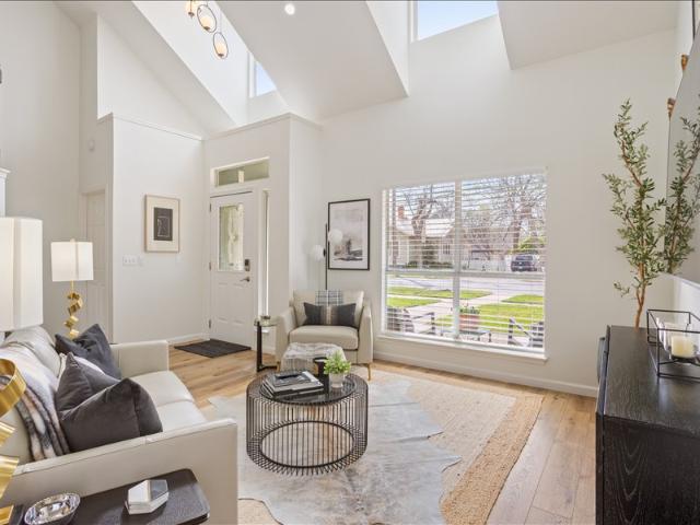 1205 S Main St, Georgetown, TX 78626 | MLS #6636