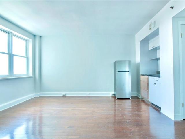 1205 Saint Charles Avenue # 1008