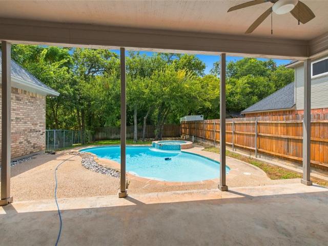 1205 Shannon Lane