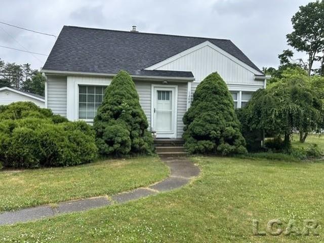 1205 Shady Ln, Tecumseh, MI 49286