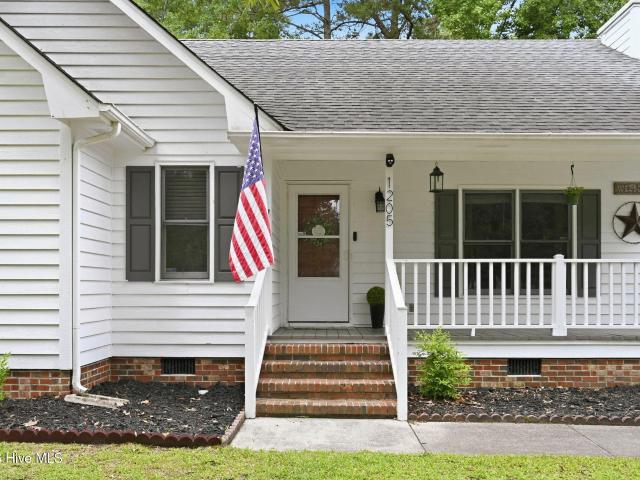 1205 Spanish Moss Court