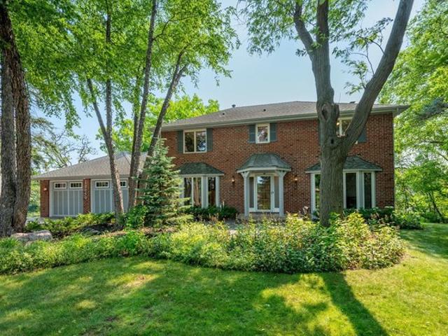 1205 th Ave N, Plymouth, MN 55442