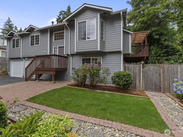 1205 th Ave NE, Seattle, WA 98125
