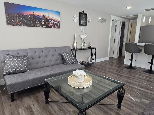 1205 th Avenue S