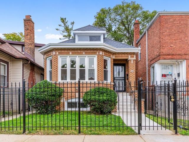 1205 W 97th St, Chicago, IL 60643