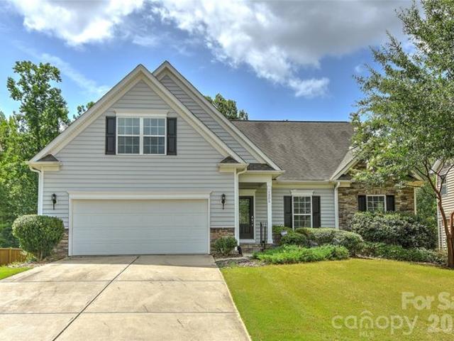 1205 Williamstown Rd, Matthews, NC 28105