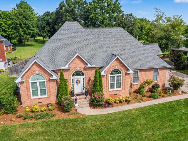 1205 woodvale drive