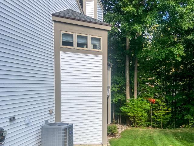 1205 Woodmeadow # 201