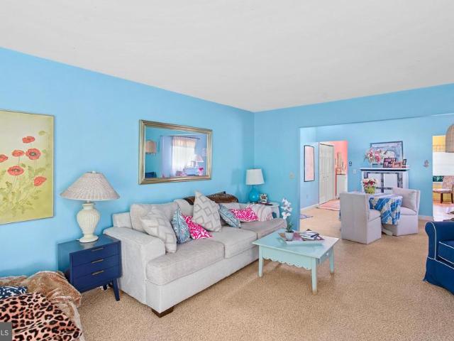 1205 1 Washington Drive