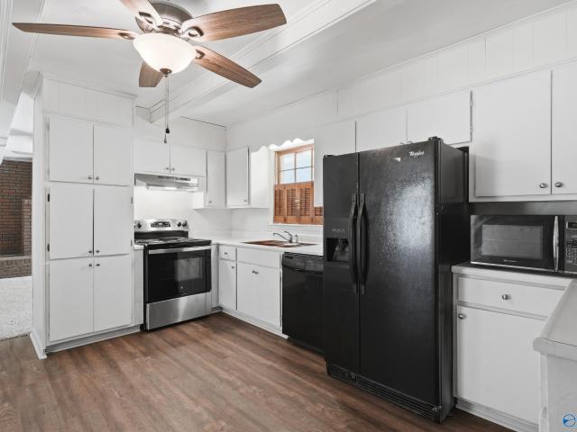 1205 2nd Street SW