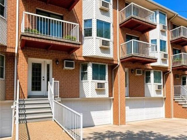 1205 65th St Apt A, Brooklyn, NY 11219