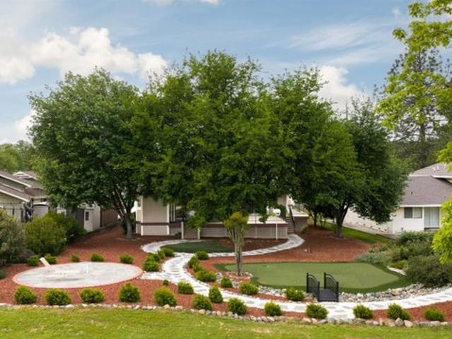 12061 Lake Wildwood Dr, Penn Valley, CA 95946