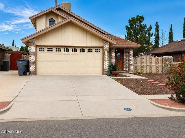 12062 Paul Klee Dr, El Paso, TX 79936