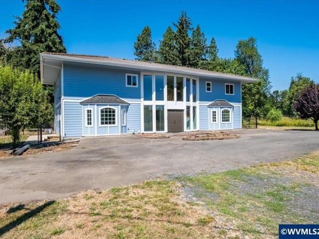 12064 Golf Ln SE, Sublimity, OR 97385