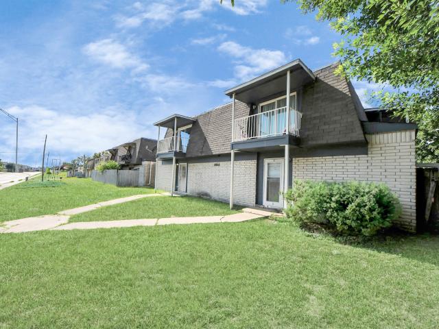 12068 Beechnut St, Unit C, Houston, TX 77072 | MLS #56610