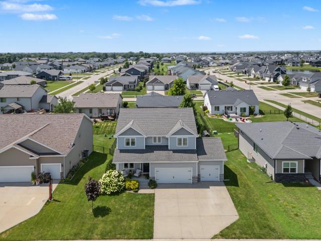 1206 NW Abbie Drive