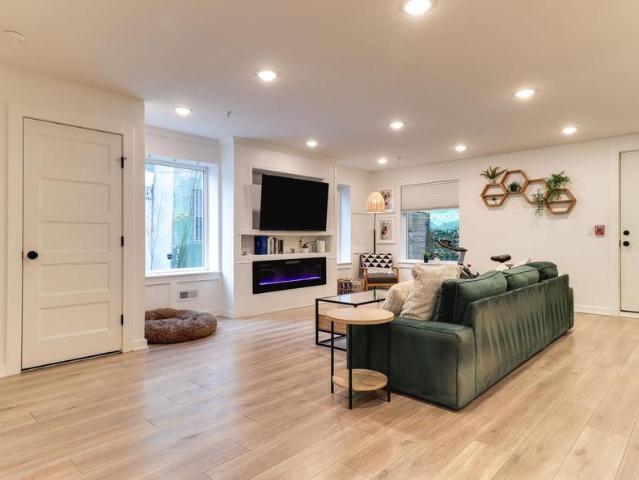 1206 N Orianna Street # 2