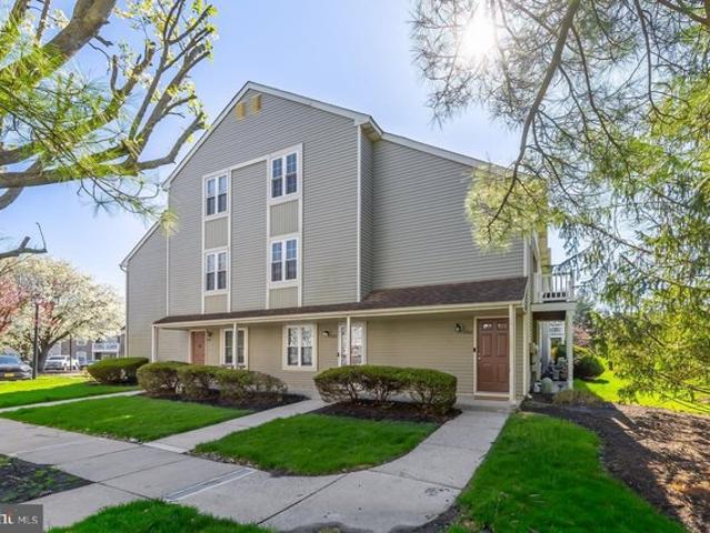 1206 Aberdeen Ln, Blackwood, NJ 08012