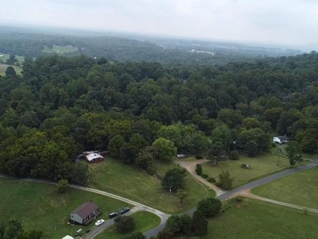 1206 Ambrose Rucker Rd, Monroe, VA 24574