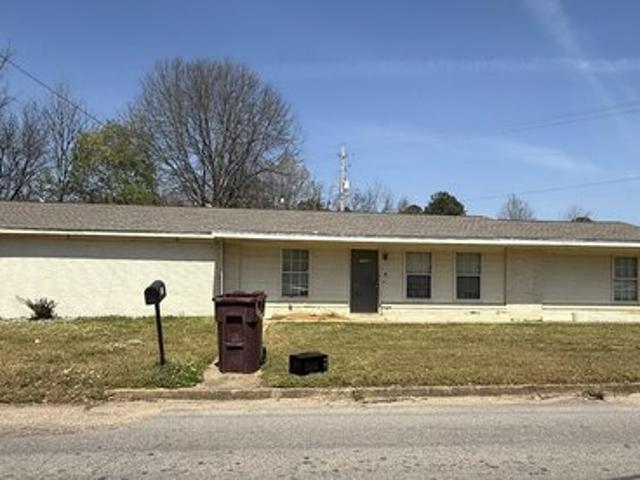 1206 Blair St, Tupelo, MS 38804