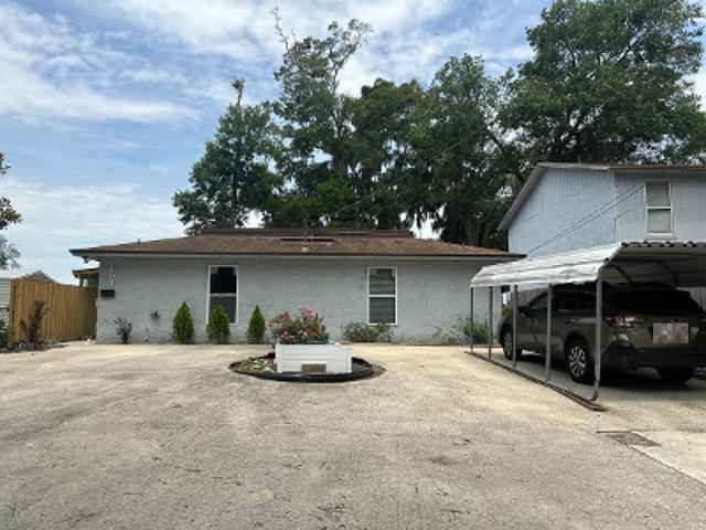 1206 Colt Street