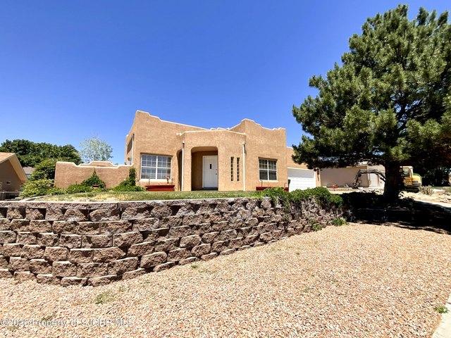 1206 E 33rd St, Farmington, NM 87401