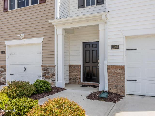 1206 Gracie Lane