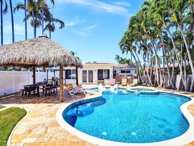 1206 Lincoln St, Hollywood, FL 33019 | MLS #A11599 | Compass