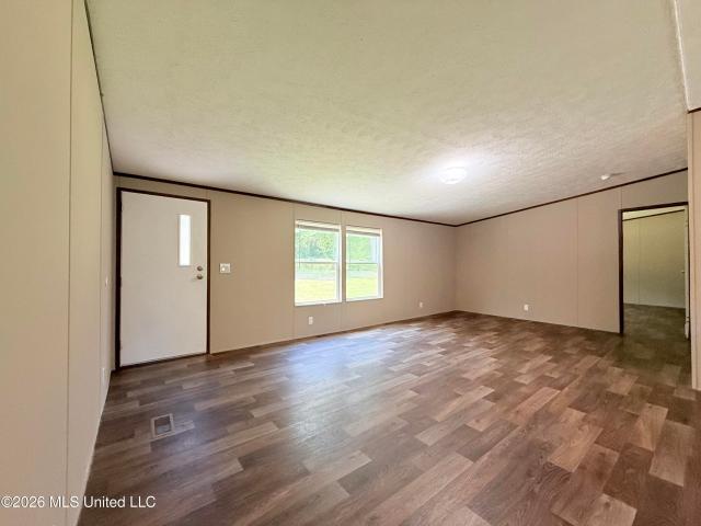 1206 Quinlivan Road