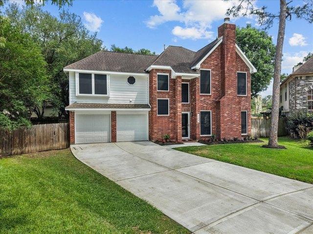 1206 Redwood Bough Ln, Houston, TX 77062