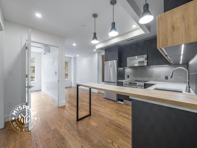 #1206 Rooms in 2Br/2Ba in Midwood