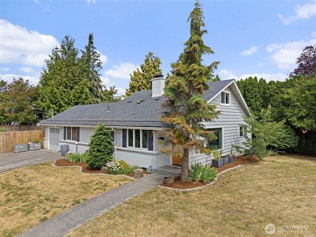 1206 SW Myrtle St, Seattle, WA 98106