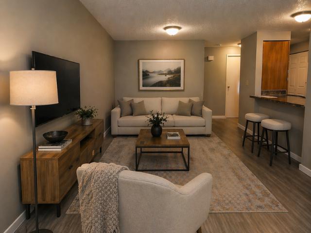 1206 S. 15th Ave