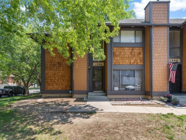 1206 S Dillon Way