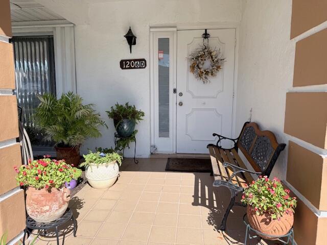 1206 S Lakes End Dr, Unit D, Fort Pierce, FL 34982 | MLS #R11157