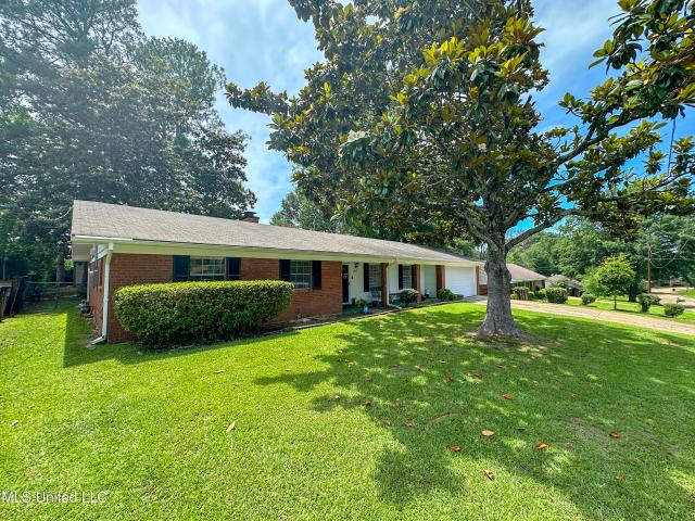 1206 Shady Glen Drive