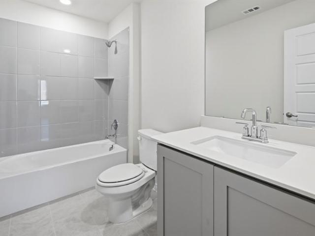 1206 Silent Peak Drive