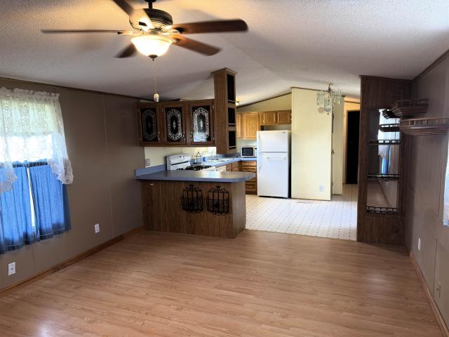 1206 Spring Cir, Belvidere, IL 61008 | MLS #202601 | Compass