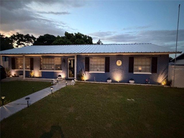 1206 Tulipwood Dr, Seffner, FL 33584