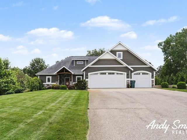 1206 th Ave, Allendale, MI 49401